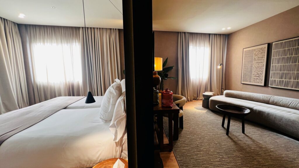 Iconic Suite in La Laguna: Historischer Luxus & Moderner Komfort